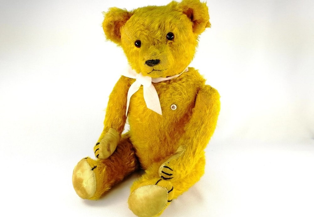 Antique Teddy Bears: How to Identify, Value, and Buy Them? - Future Art ...